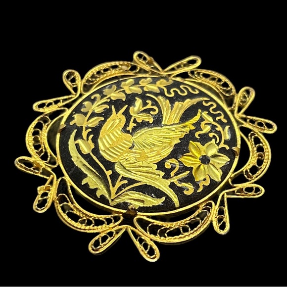 Jewelry | Damascene Filigree Circle Brooch Pin Flower Bird Vintage Gold ...